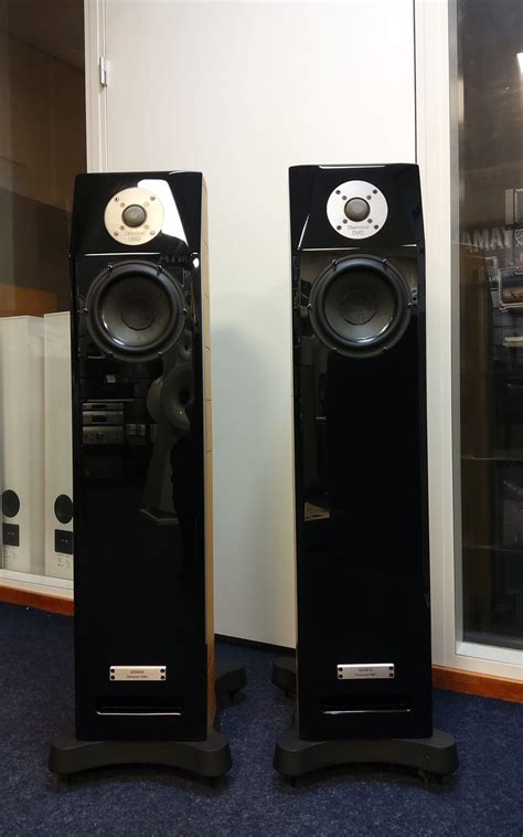 Usher Audio Dancer Mini 1 Dmd Wandw Audio