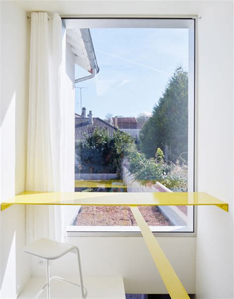 Cut Adds Concrete Framed Extension To A French Home