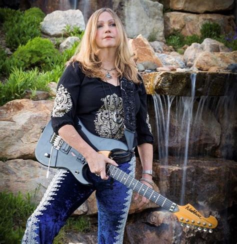 Jodee Frawlee 100722