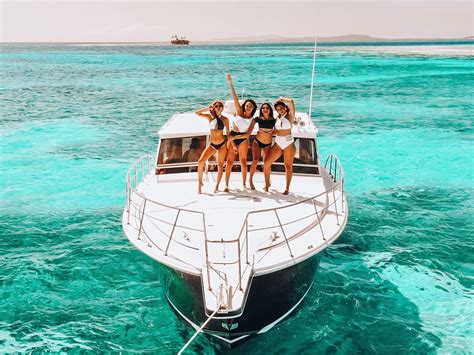 Your Guide To A Yacht Bachelorette Party In Mexico The Nautal Blog