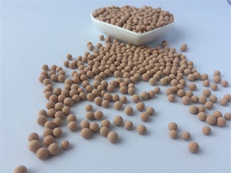 Cylindrical 13x Molecular Sieve Desiccant With Effective Moisture