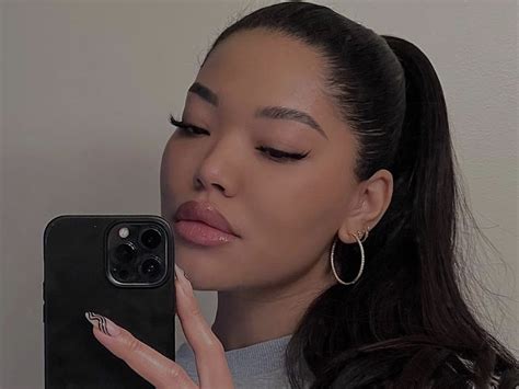 Ming Lees Instagram Twitter And Facebook On Idcrawl