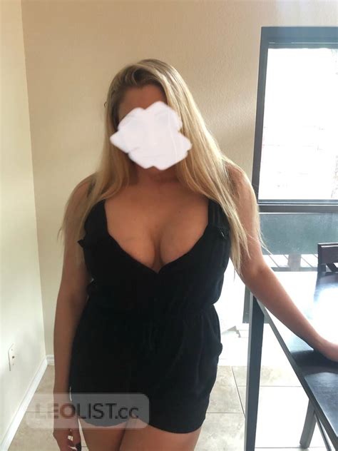Cpl Visiting Looking For Babe Nerd Below With D Size Calgary Calgary South Female