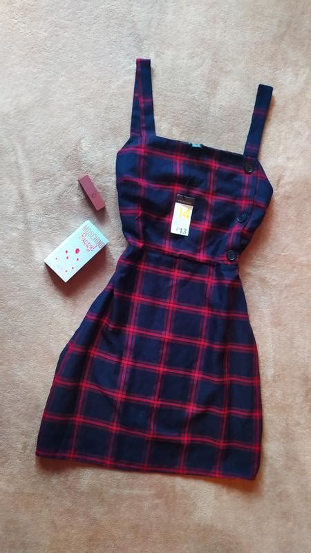 Трендові картату сукню сарафан з боку на блискавці — ціна 350 грн у каталозі Короткі сукні