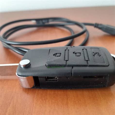 Мини камера в ключ за кола Техника за видеонаблюдение и охрана