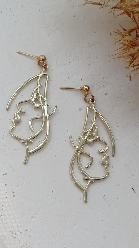 Сережки силует обличчя біжутерія — ціна 70 грн у каталозі Сережки