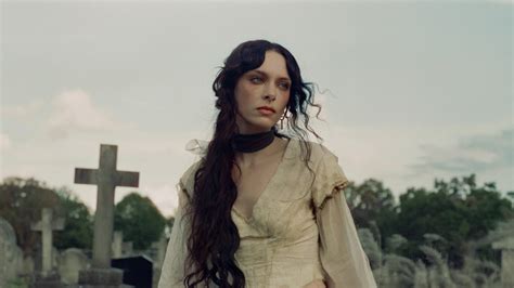 Album Review Holly Humberstone Cruel World Montreal Rocks