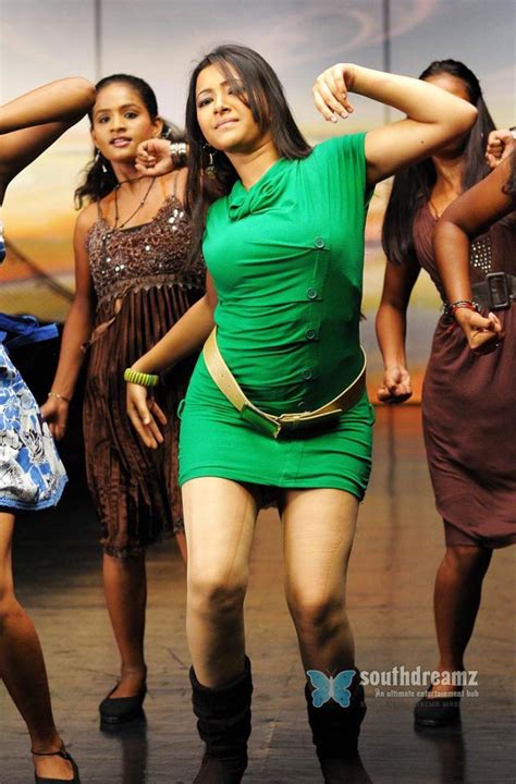 South India Gallery Swetha Basu Prasad Hot Photos Images Stills