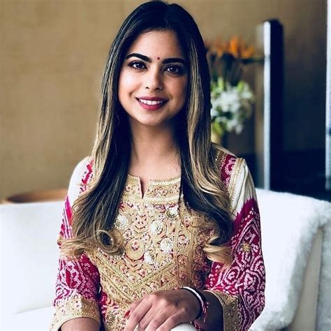 5 Fakta Isha Ambani Putri Miliuner India Yang Nggak Suka Dimanja