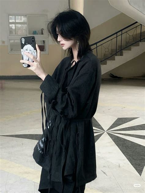 Pin On Сохраненные пины Ulzzang Short Hair Short Hair Tomboy Short