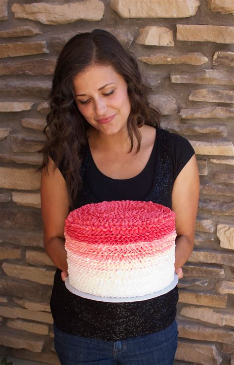 Ombre Buttercream Ruffle Cake Tutorial