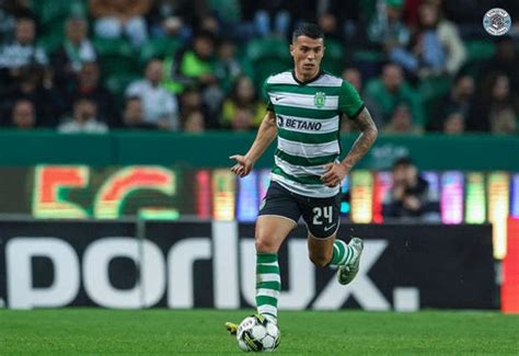 El Madrid Se Posiciona En La Pelea Por Pedro Porro