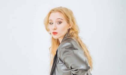 Astra Live VR Porn And VR Cam Girl Sex Shows VRPorn Com