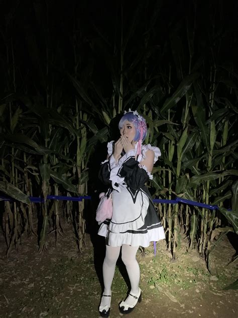 Oc Rem Is Trapped In A Corn Maze Rrezero