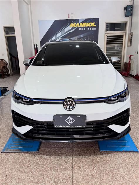 Volkswagen Golf 8r安裝波蘭maxton Design前下巴｜新竹汽車改裝｜竹北汽車改裝