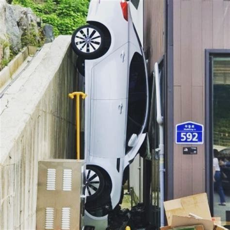 수원중고차 우먼카 오늘의 알려드림 ⠀ 오늘 보배드림 홈페이지에서 이슈된 사진입니다 항상