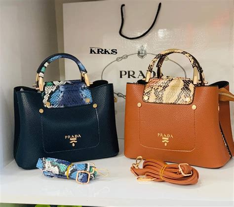 Турк Бараа Турк Чанар Брэнд Цүнх Гутал Бэлэн хувцас захиалга худалдаа