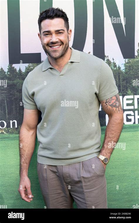 Hollywood Usa 10th Apr 2024 Jesse Metcalfe Attends The Arrivals Of