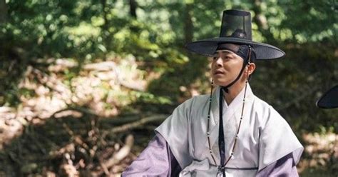 [re스타] 王으로 돌아온 조정석 양파같은 매력