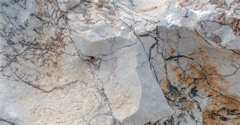 갈색 정맥 거친 거친 질감 건축 건축 자재 골절 구슬 단단한 표면 대리석 정맥 돌 락 매끄러운 미네랄 부드러운 표면 석회암 석회암 바위 암반층