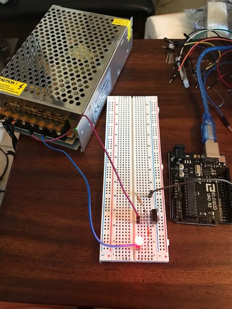 Not Sure Why This Transistor Led Setup Isnt Working Leds And