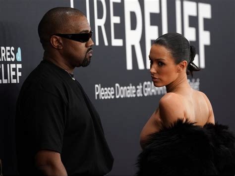 Why Bianca Censoris Nudity At The Grammys Was So Unsettling