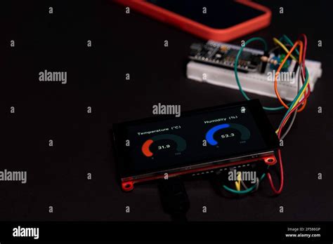 Temperature Data And Relative Humidity Through The LCD Screen Connected To The Microcontroller