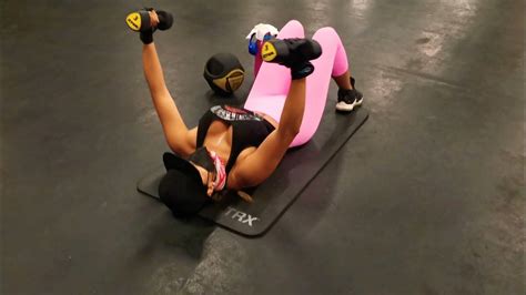 Ejercicio Para Pectoralespecho Cristos En Pisobanco Plano Youtube