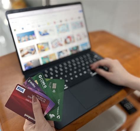 C N Tr Ng Tr Nh M T Ti N Trong Th T N D Ng Khi Mua H Ng Online T Ng Li N O N Lao Ng