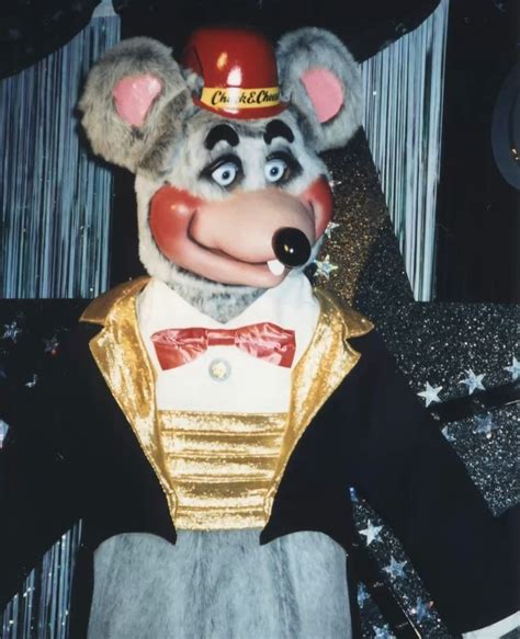Chuck E Cheese Latex Mask Showbiz Pizza Mascots Silly