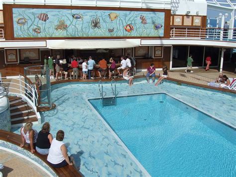 Ruby Princess Outdoor Common Areas