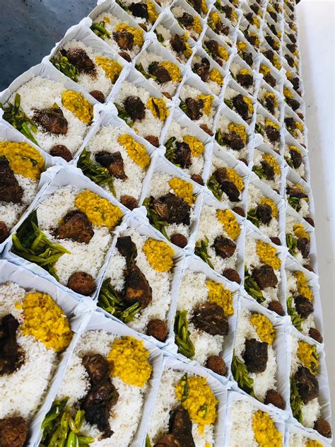 Tharu Food කුලියාපිටිය සෙයිකි පෙරපාසල වෙත ලබාදුන් Facebook