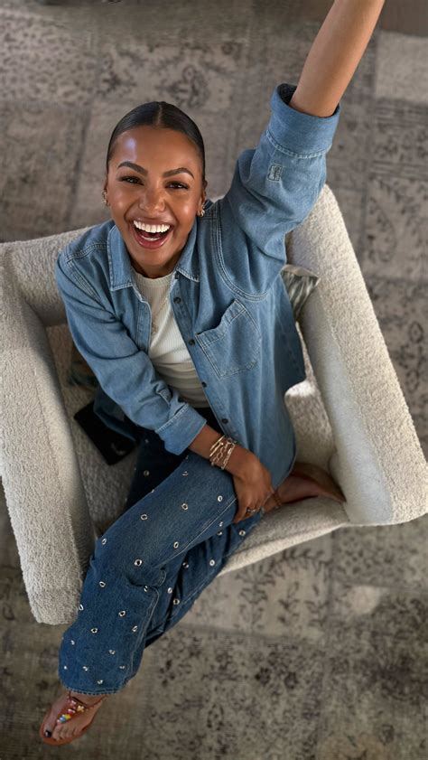 Malika Andrews S Feet