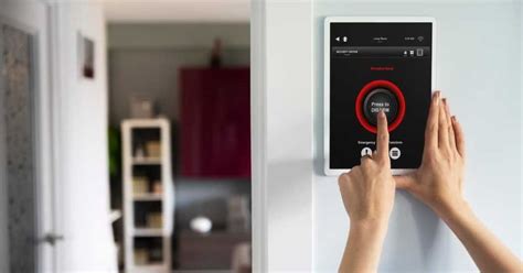 Access Control ประตูอัตโนมัติทำงานยังไง ปังกว่าประตูเดิม ๆ จริงหรือ