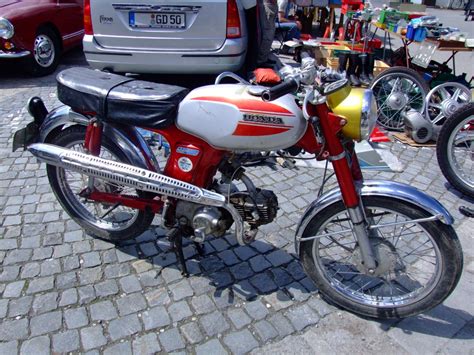 Honda ss50 - specs, photos, videos and more on TopWorldAuto