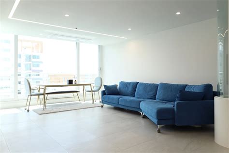 모던 스타일에 화사함을 더한 30평대 아파트 인테리어 라이프스타일 슈퍼앱 오늘의집