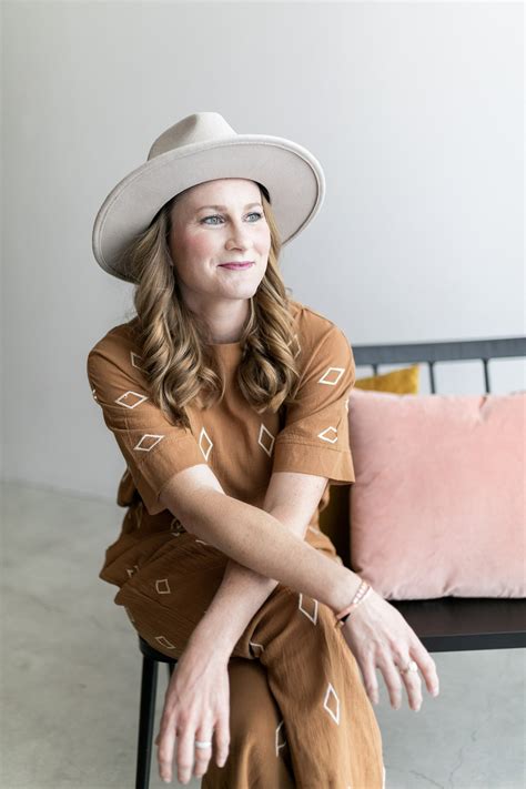 About Katie Blake Travel Psychology And Identity — Dr Katie Blake