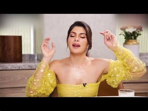Jacqueline Fernandez Armpit 3 : r/ActressArmpitFans