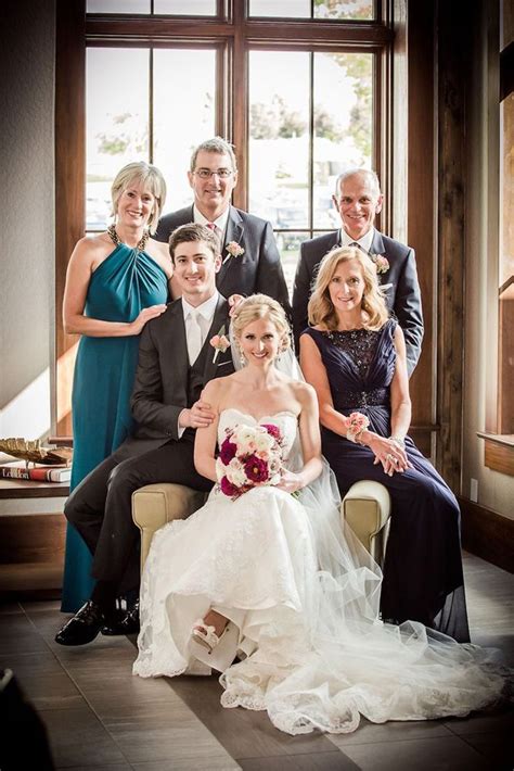 Cute Wedding Photos Ideas That Will Melt Your Heart Wedding Picture
