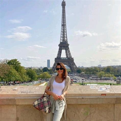 Mala Digresija Od Posla 😁 Birthday In Paris 💐🎉🎂 ️ Sofija Micovic