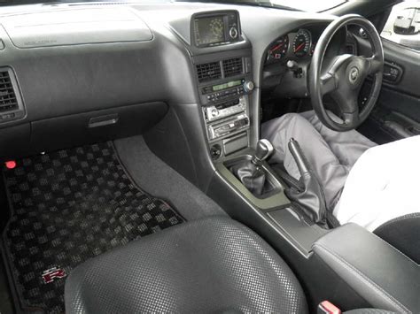 Nissan Skyline 2003 Interior