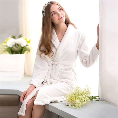 Халаты в ванной 98 фото