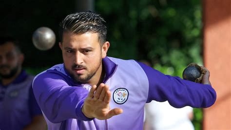 Une Cloche Dure Comme Lacier Lorrain Pour Sonner Le Tocsin Ladepechefr