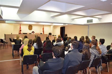 👉25 октомври Правен факултет „Јустинијан Први“ Скопје