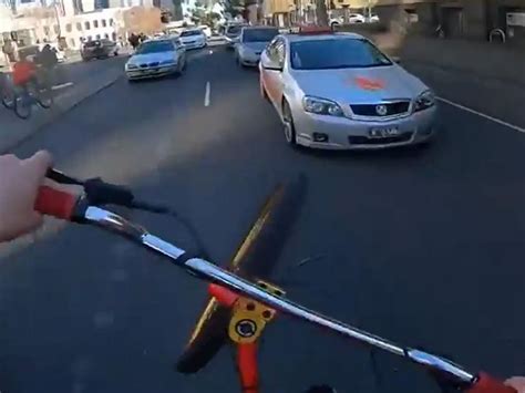 On The Road Road Rules Traffic Updates Travel News News Com Au