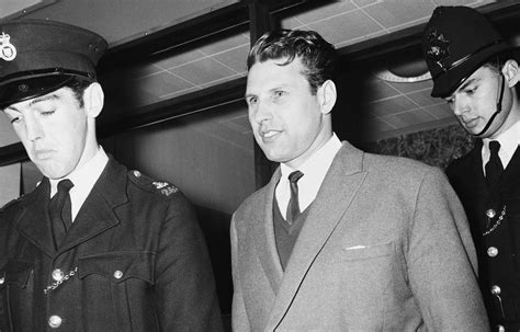 The Great Train Robbery Of 1963 And Charles Wilsons Escape From Winson
