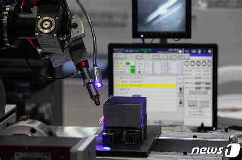 한국산업대전 자동 레이저 용접기