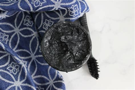 Diy Activated Charcoal Toothpaste The Happy Body Project