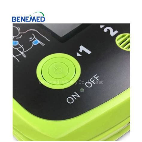 New Aed Defibrillator With LCD Display Patient Peacemaker And Vital Sign Monitor