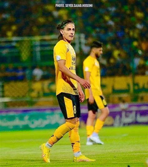 بیوگرافی محمد جواد حسین نژاد؛ سن، عملکرد، تیم ها و عکس هایش